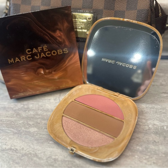 Marc Jacobs | Makeup | Marc Jacobs Bronzer Blush Highlighter Combo ...